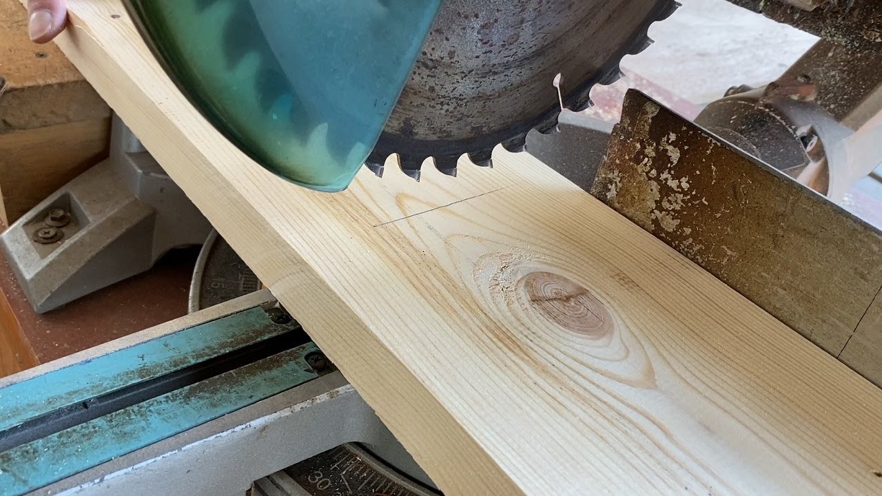 From Quirk to Wow: Unveiling the Unusual Chairs and Remarkable Tables ...