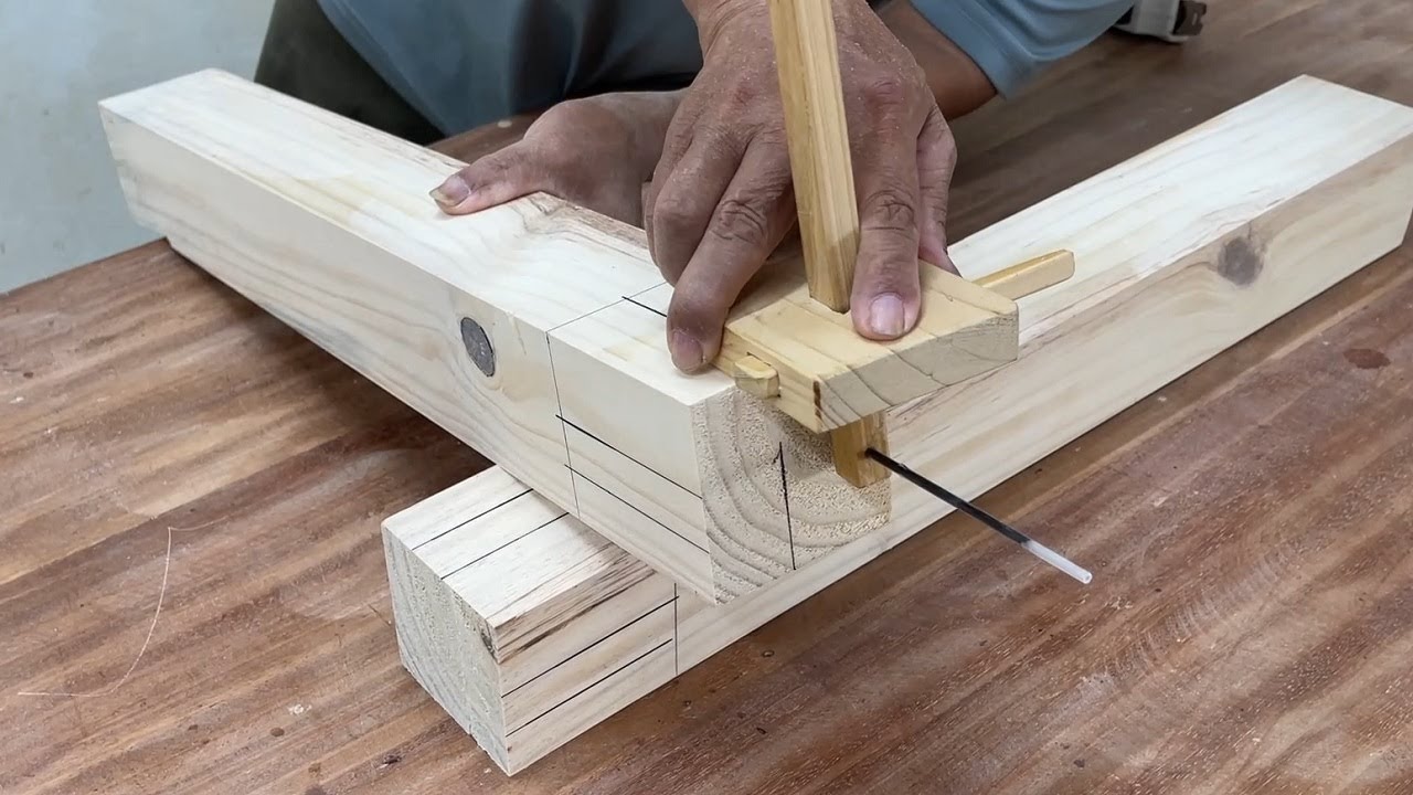 Amazing Extremely Flexible Working Skill Of Old Carpenter - Rugged ...