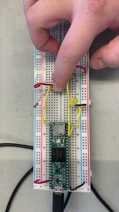 Digital Electronics Lab 2 (button pin) - YouTube
