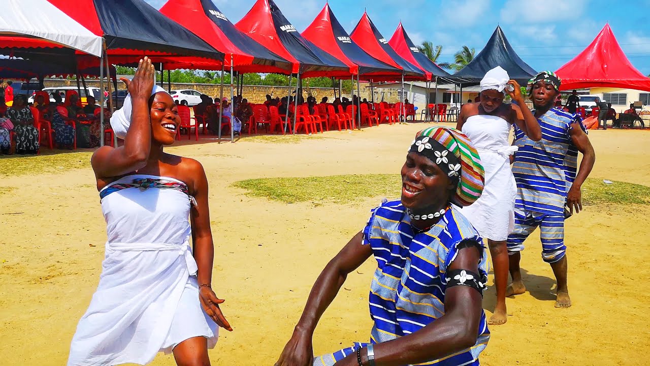 Unveiling Ada, Ghana's Vibrant Rhythms: Unforgettable Kpanlogo Dance ...