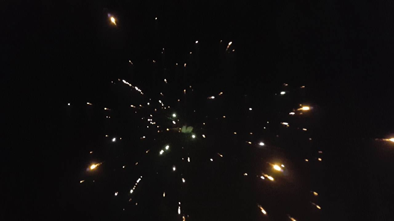 Grand finale half stick of dynamite 4th of July - YouTube