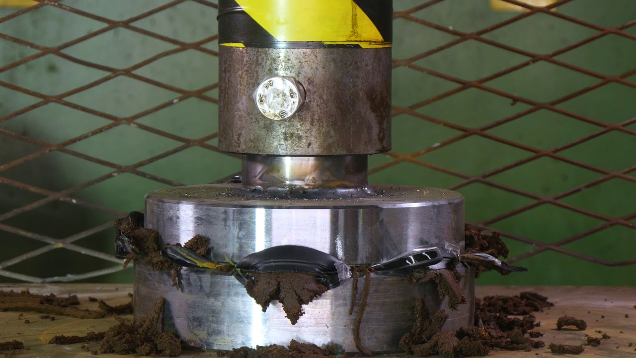 Crushing Snus With Hydraulic Press Youtube