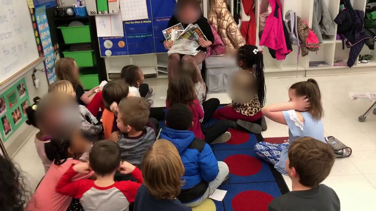 Students get a surprise Helix book! - YouTube