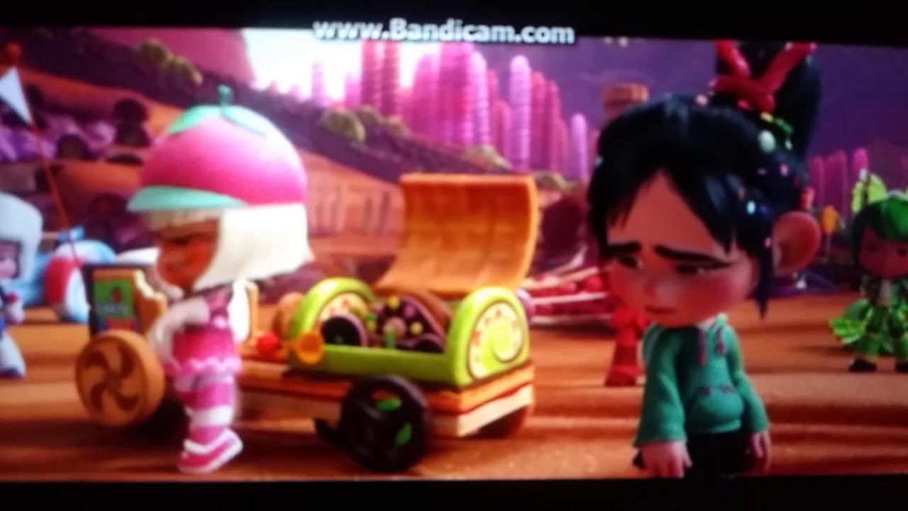 Wreck-It Ralph - Racers destroy Vanellope's Kart/Ralph roars like Shrek ...