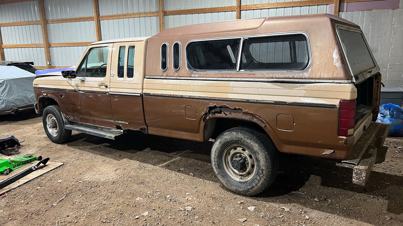 1985 ford f250 6.9l idi 18* cold start - YouTube