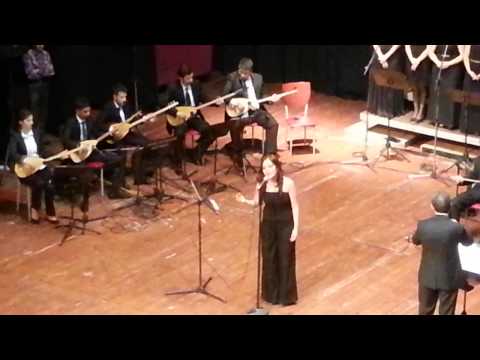 Elanur Tunca Yeşil ayna takındınmı beline
