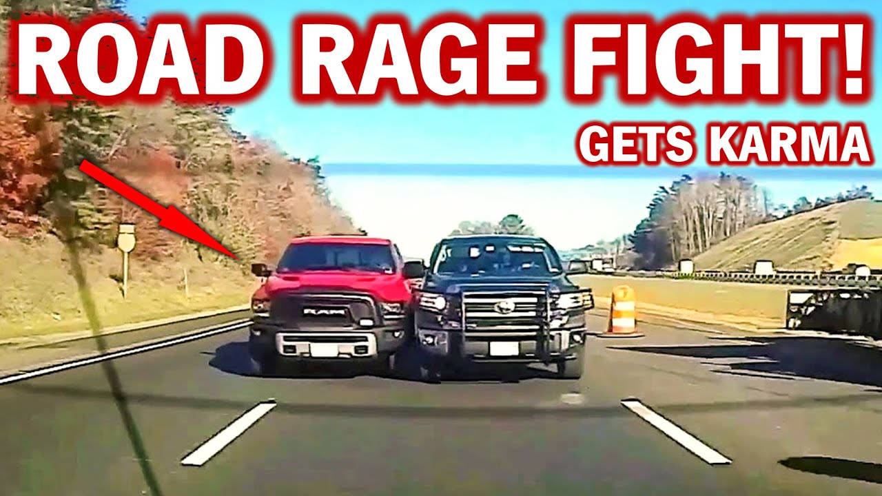 PICKUP GETS HIS CAR SMASHED AFTER ROAD RAGE - YouTube