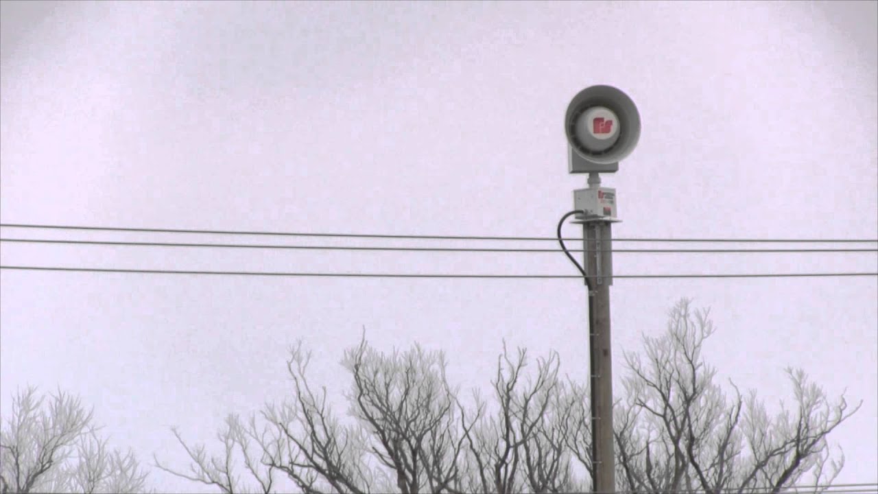 Federal Signal 2001-130 - Breslau, Ontario, Canada - YouTube