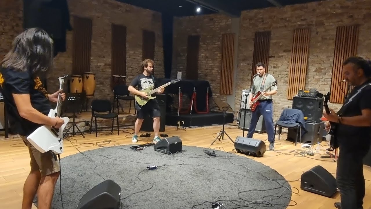 Metallica Blackened Studio Rehearsal - YouTube