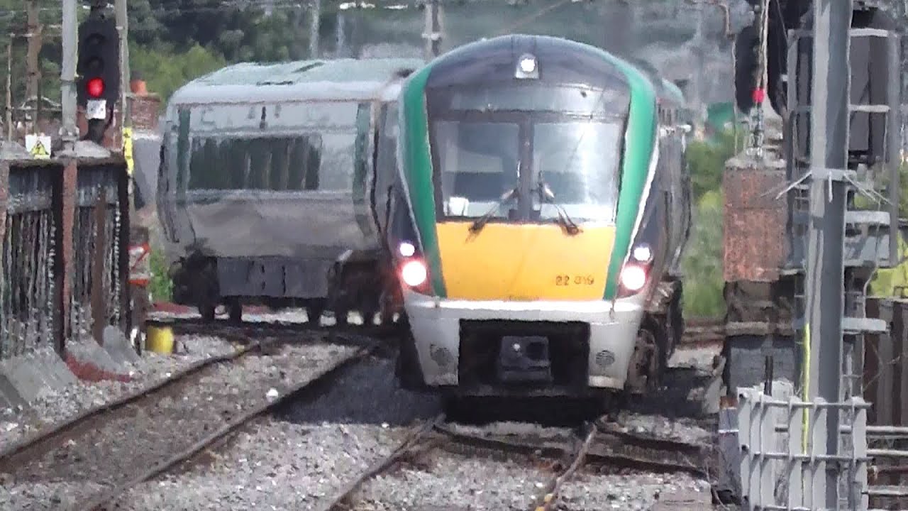 22000 Class DMU Intercity Train 22319 - Connolly Station, Dublin - YouTube