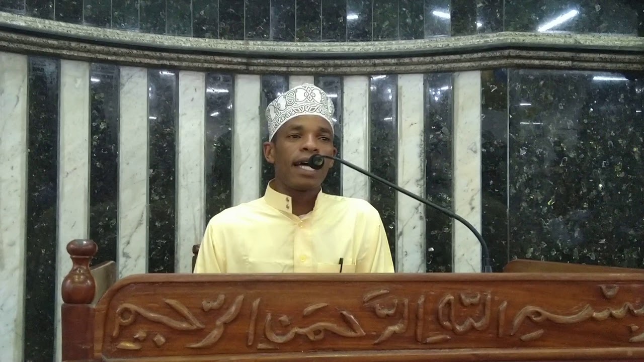 Qari Adam juma- al imran 12.10.18 - YouTube