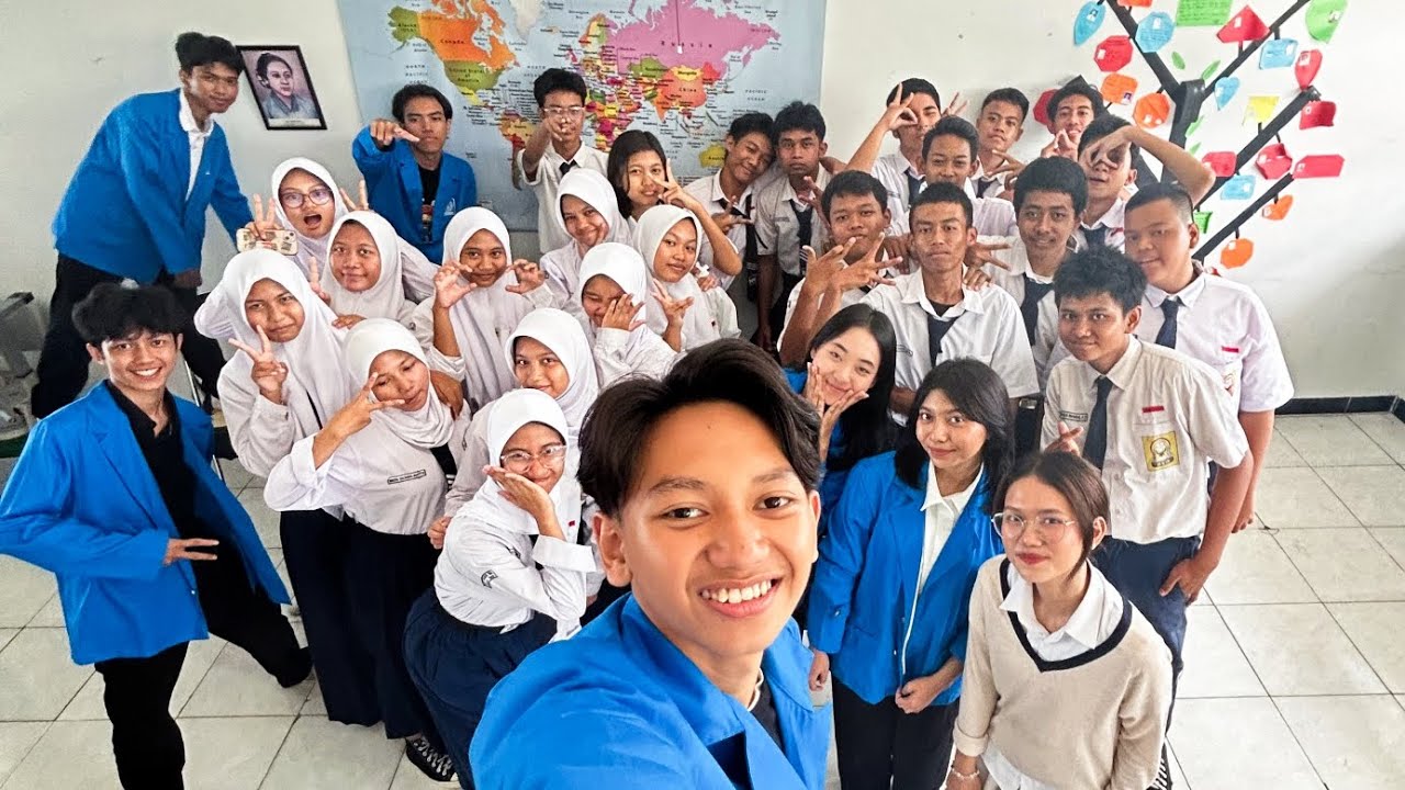 Sosialisasi Kenakalan Remaja di Kalangan Gen Z di SMPN 160 JAKARTA ...