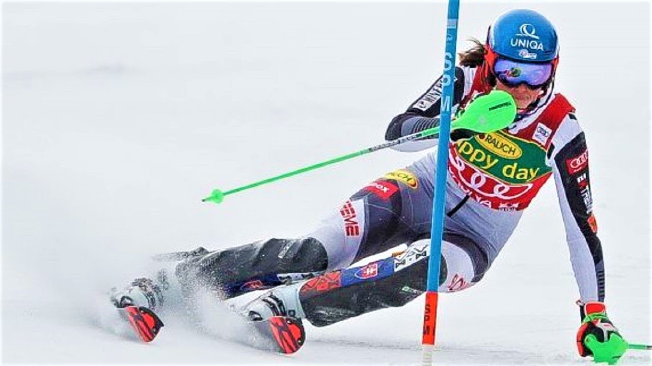 FIS Alpine Ski World Cup - Women's Slalom (Run 1) - Jasna SVK - 2021 ...