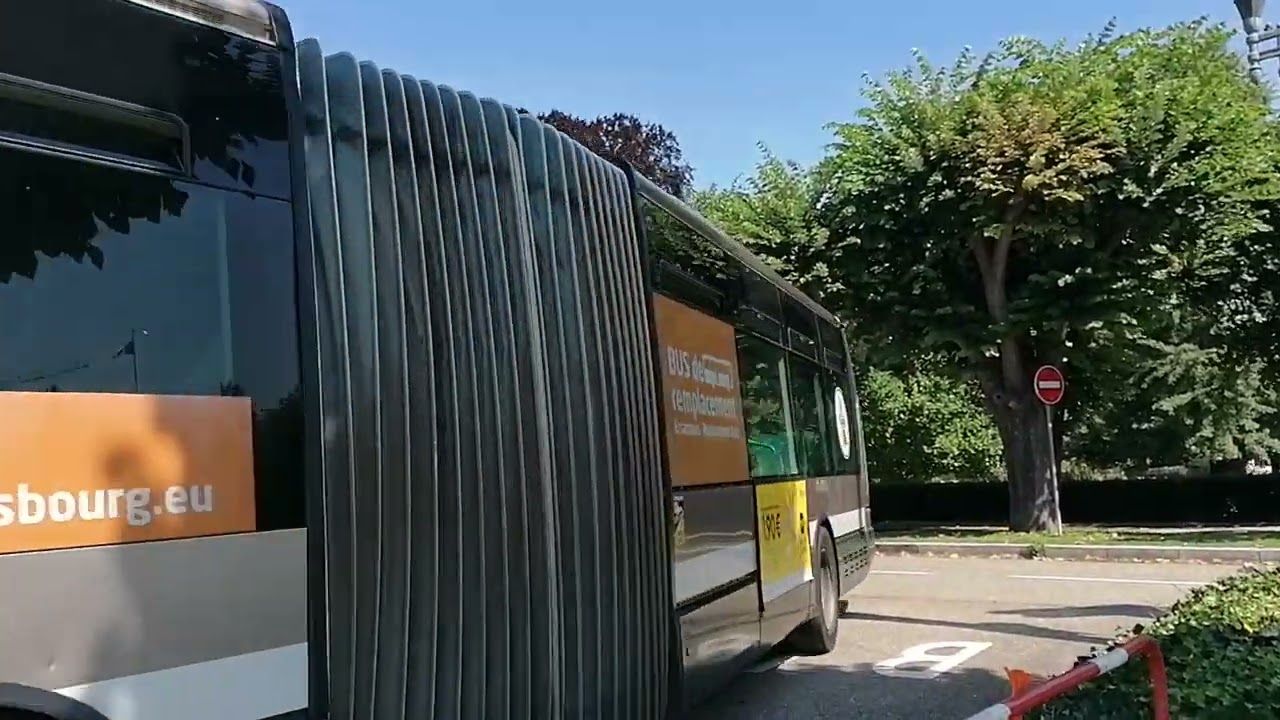 Passage de l irisbus citelis 18 GNV 308 Reseau CTS - YouTube