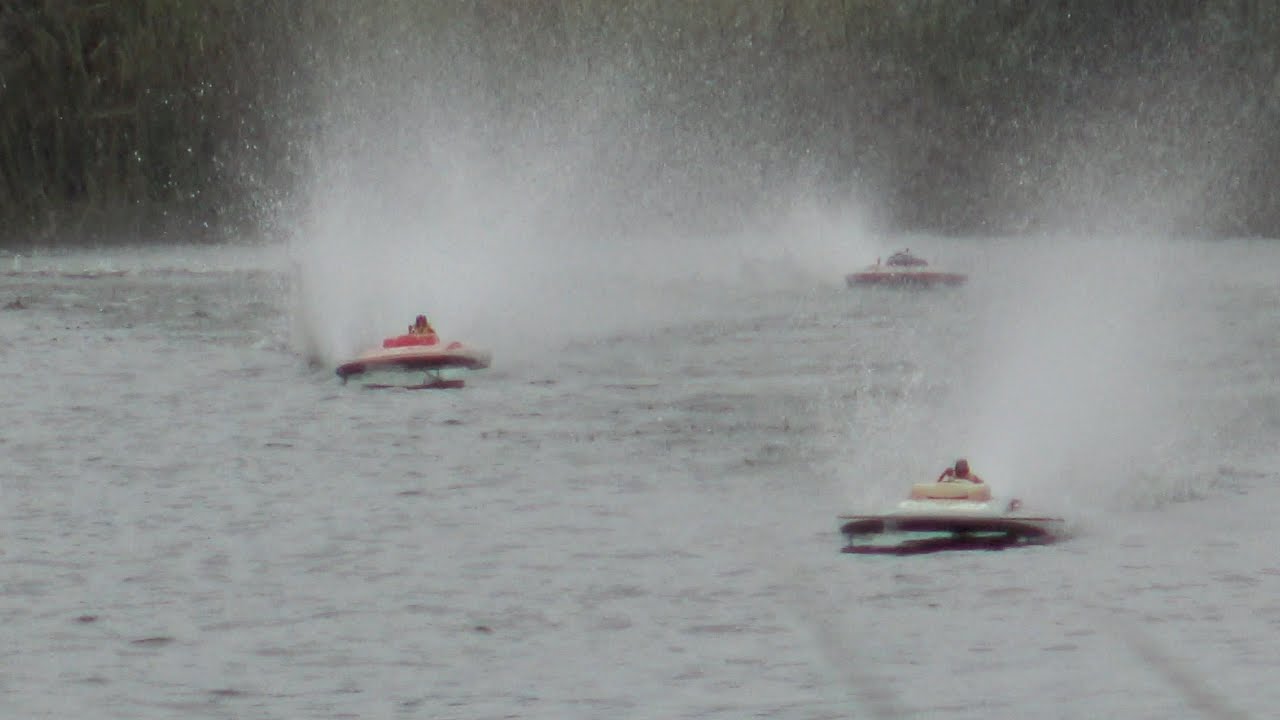 Firestone Lake Saturday August 2023 RC Boat Race 17 & 18 - YouTube