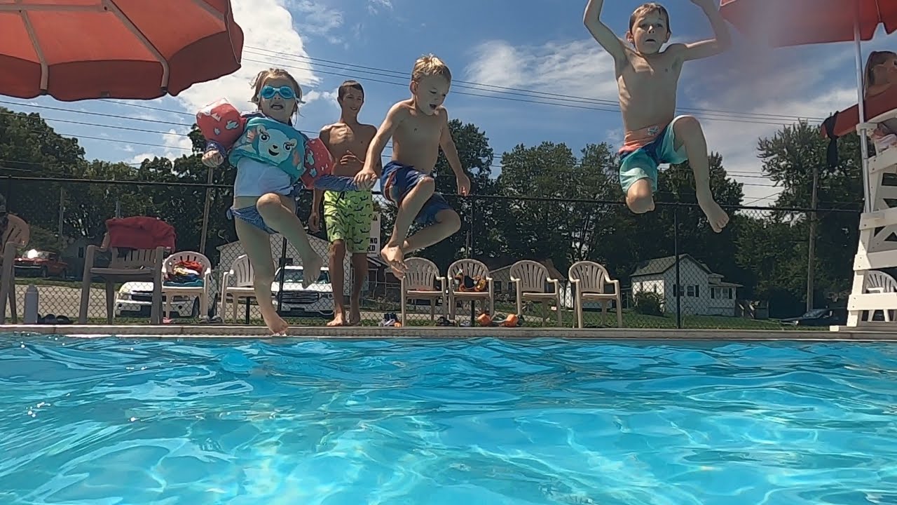 Fun day at the pool - YouTube