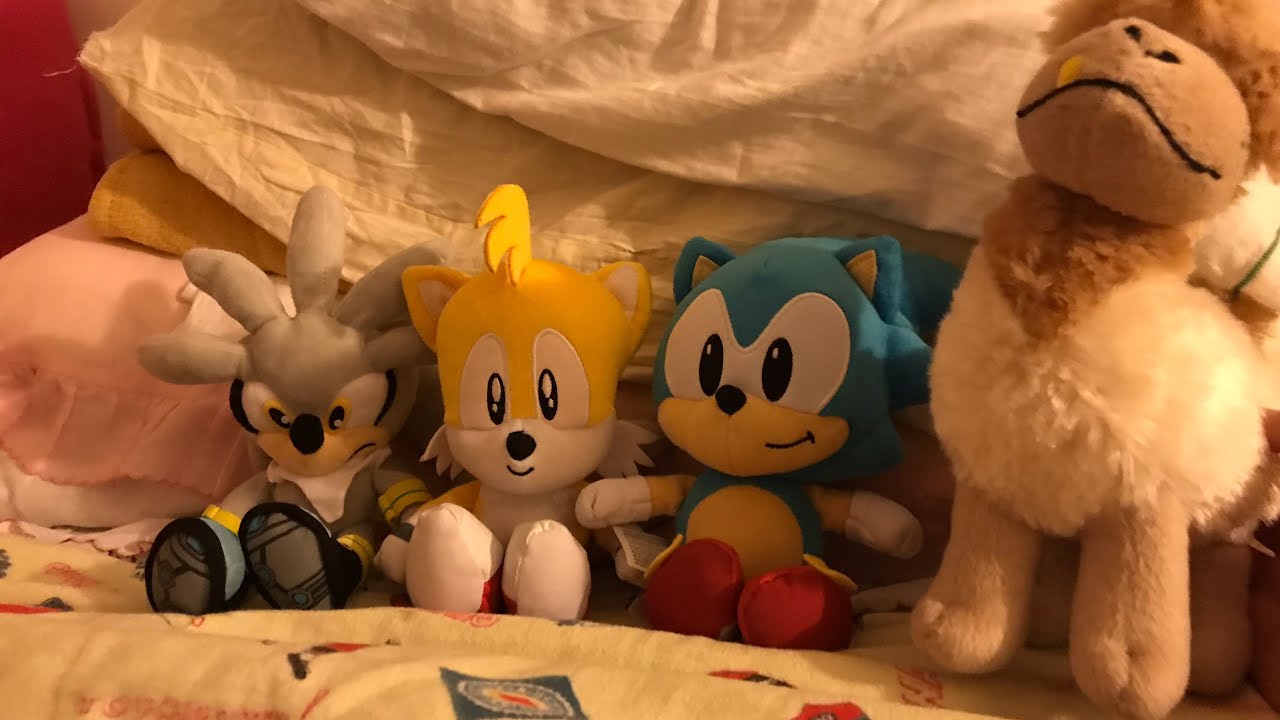 Tails Plays Minecraft - YouTube