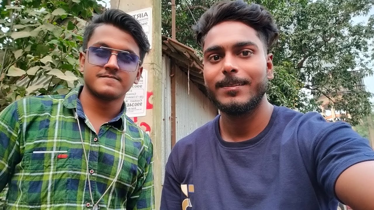 mudikhana dokane bose kaj kor6i....? - YouTube