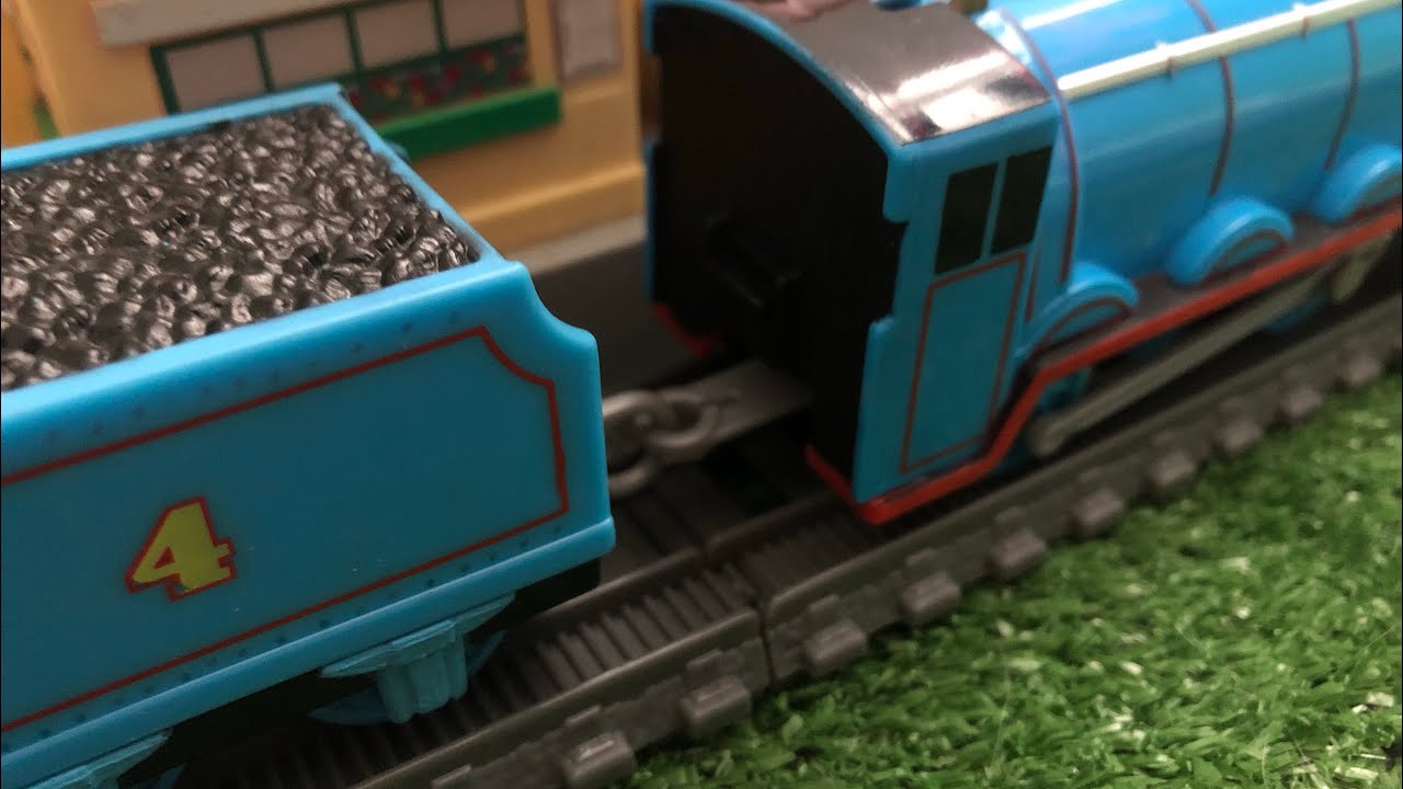 Custom Showcase: RWS Gordon - YouTube