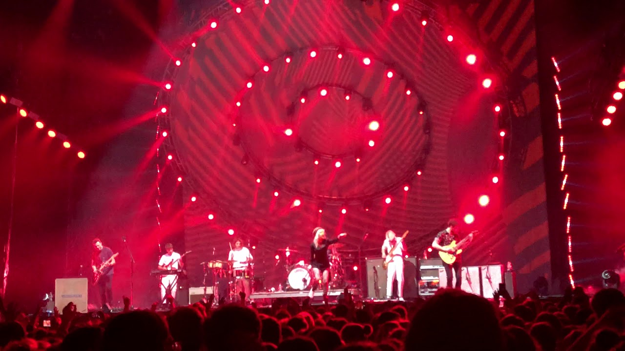 Paramore - Grow Up @ Manchester Arena - Friday 19th January 2018 - 19 ...