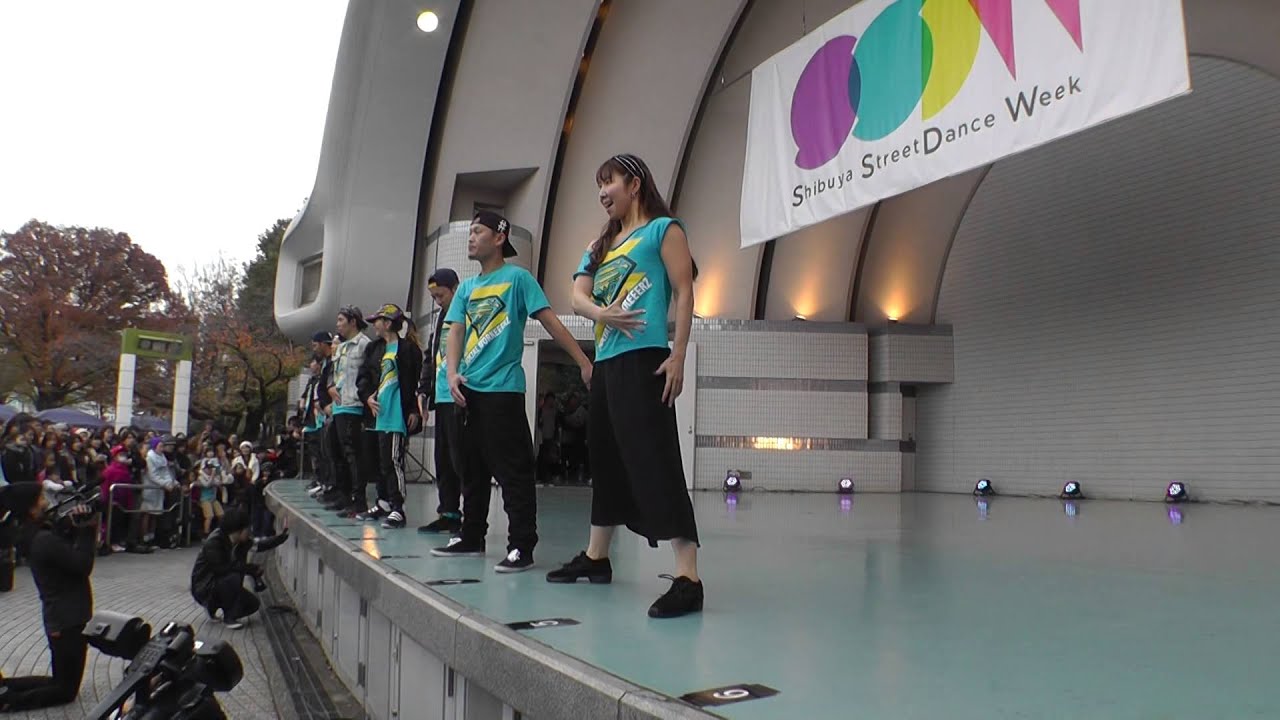 SOCIAL WORKEEERZ / SSDW 2015 Shibuya StreetDance Week - YouTube