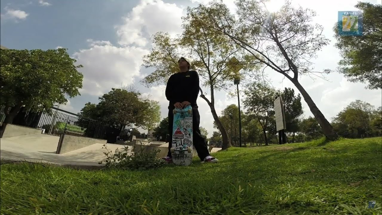 itzel Granados. Talento mexicano sobre ruedas - YouTube