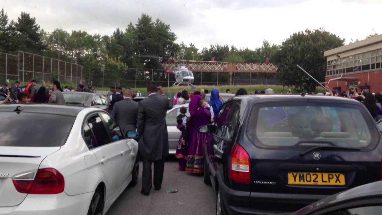 Helicopter landing oldham glodwick wedding - YouTube