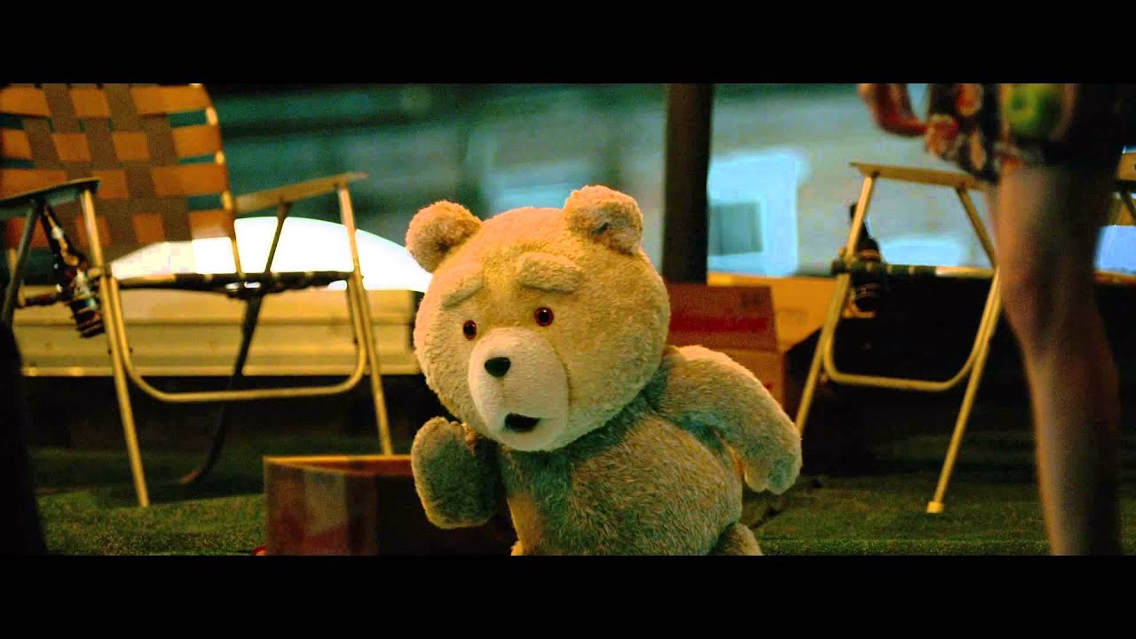 Ted 2: "Exercising" :05 (26 de junio) - YouTube