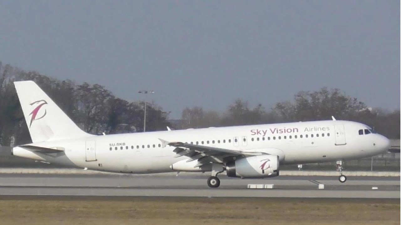 Highlight BER Sky Vision Airlines Airbus A320-232 SU-SKB | Landung 08. ...