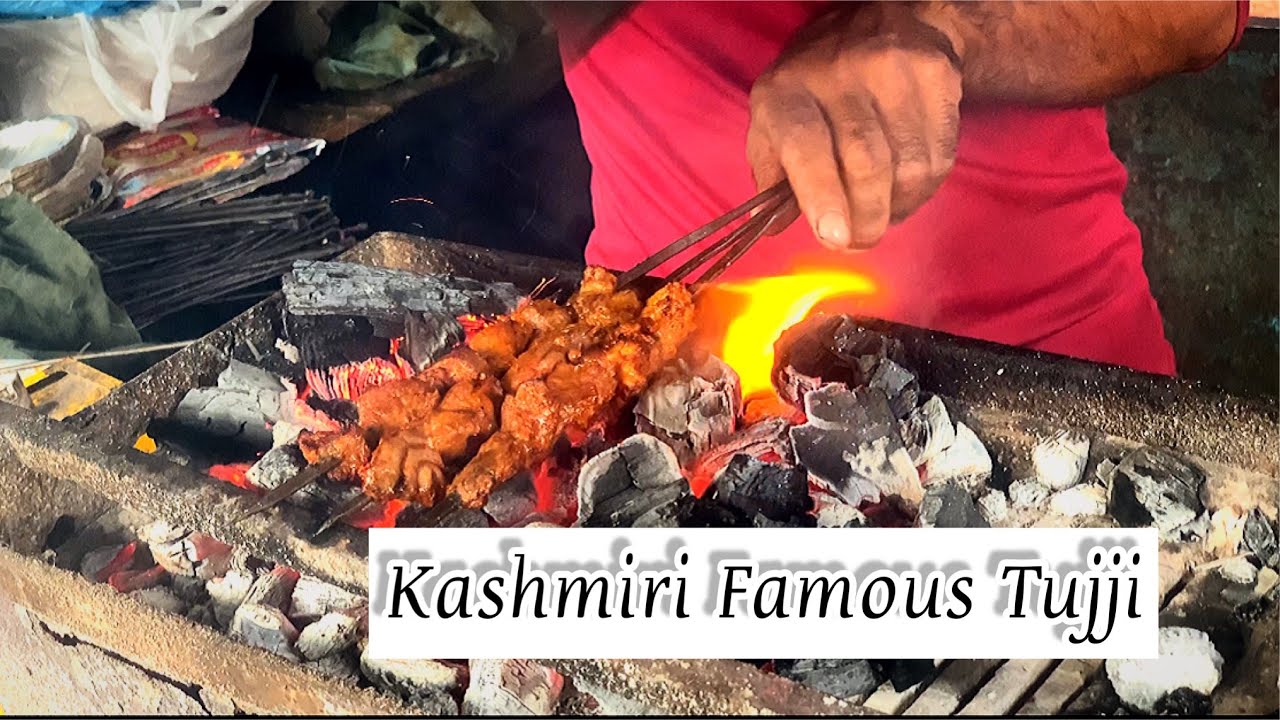 KASHMIRI FAMOUS TUJJI (BBQ) KASHMIR STREET FOOD 😍 - YouTube