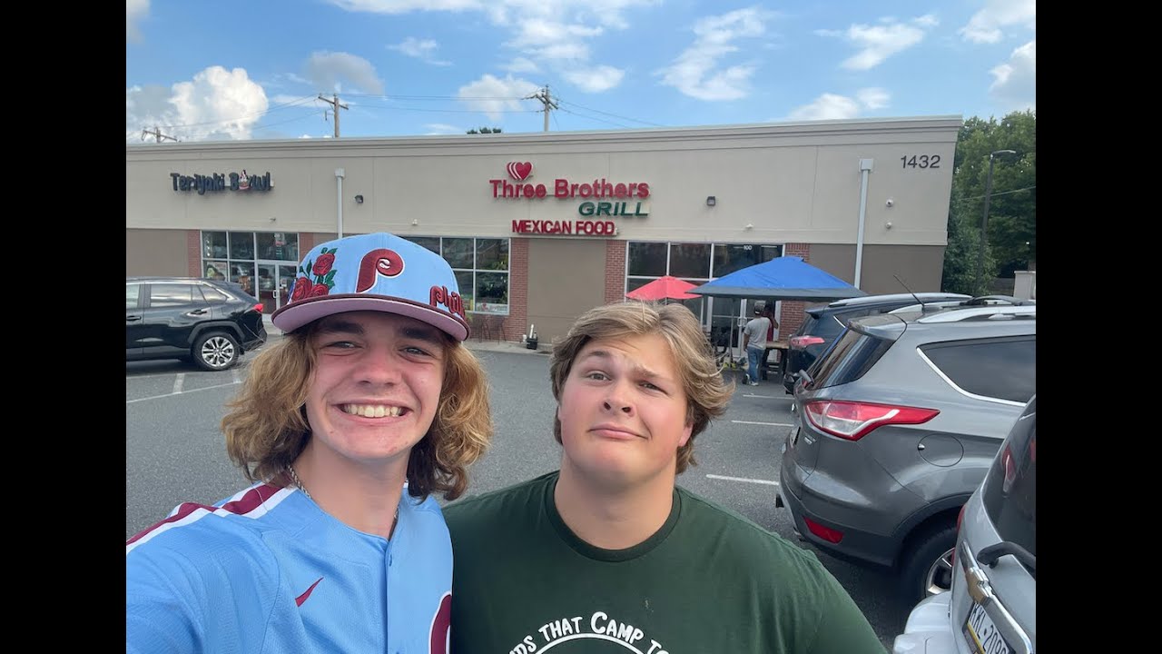 Fat and Famished go to Three Brother’s Grill - YouTube