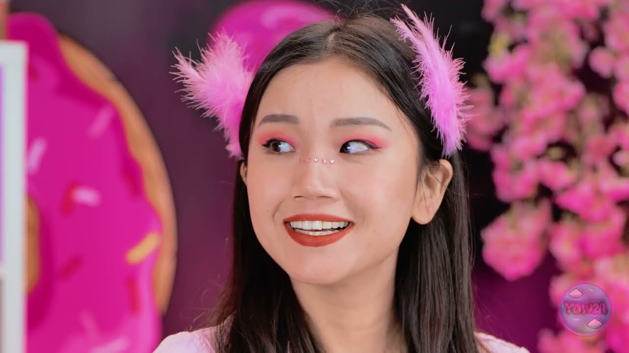 💖🖤PINK VS BLACK FOOD CHALLENGE ⚡️ Wednesday VS Enid Color Food Mukbang ...