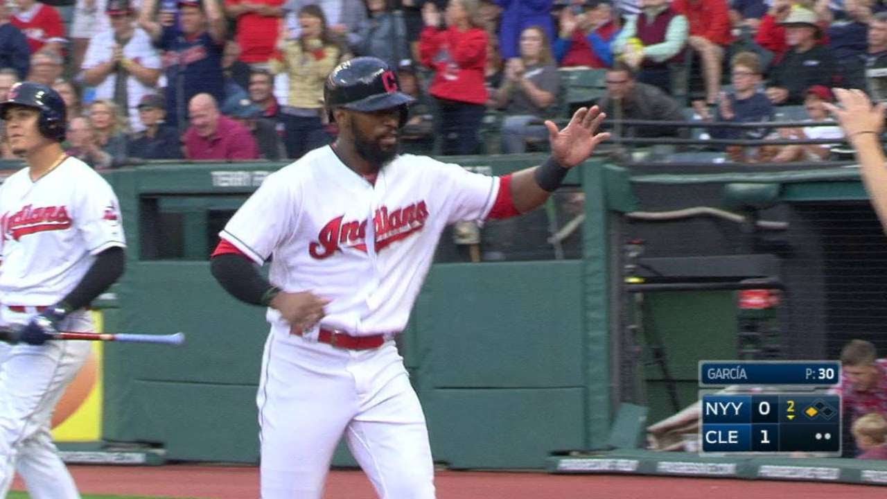 NYY@CLE: Jackson crosses the plate on a passed ball - YouTube