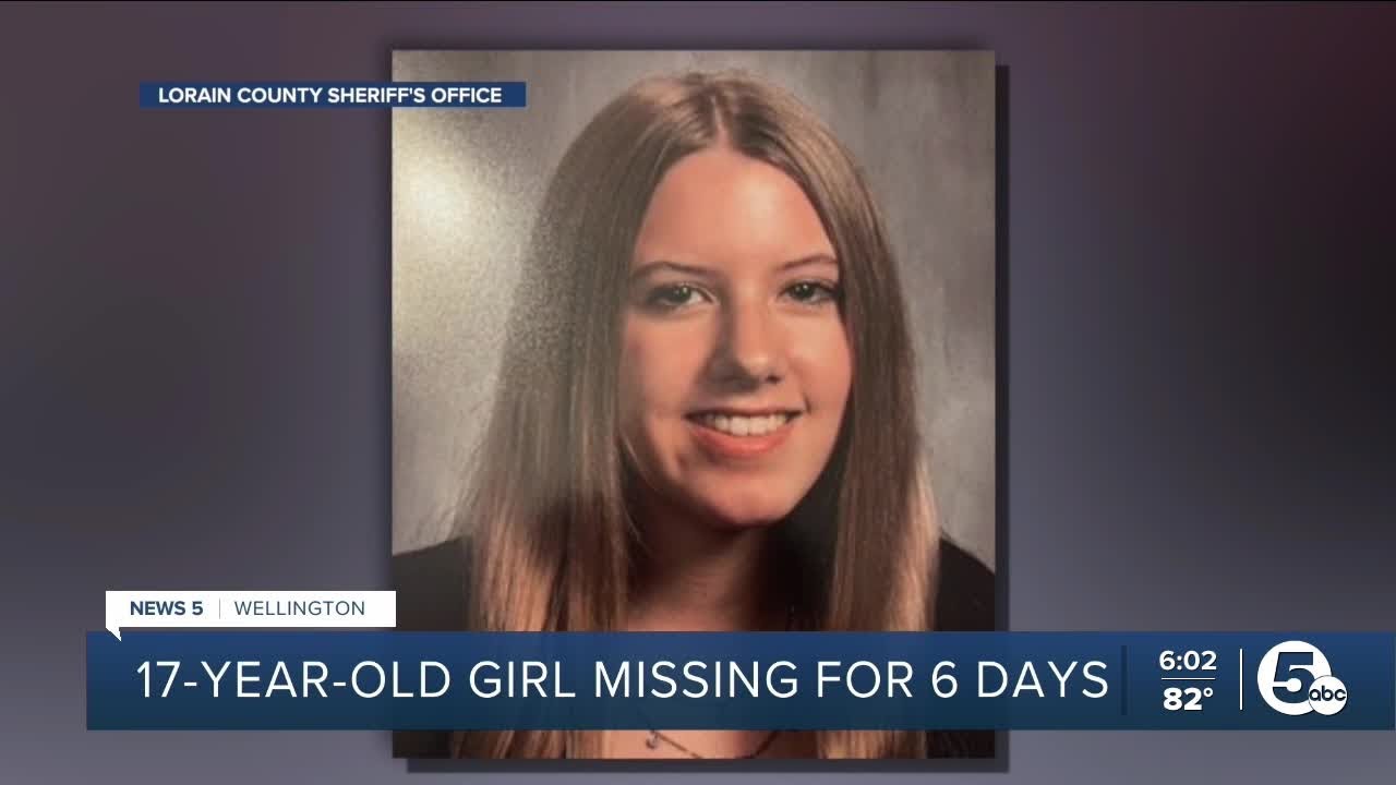 Police searching for missing 17-year-old girl from Wellington - YouTube