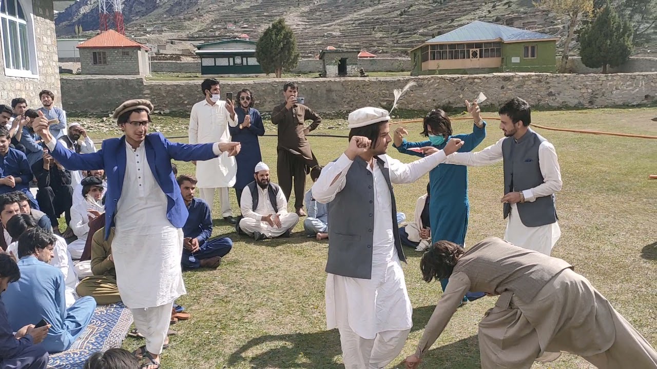 shina culture Dance - YouTube