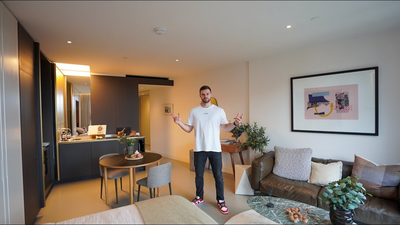 £795,000 for this London studio apartment | Is it worth it? - YouTube