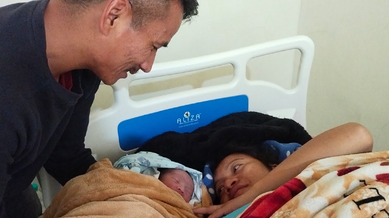 Happy new parenting!... kum6 jou lang a baby Marcos hng piang 🥰... so ...