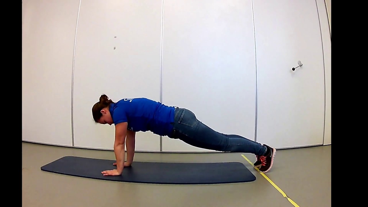 Core stability oefening: de plank - YouTube