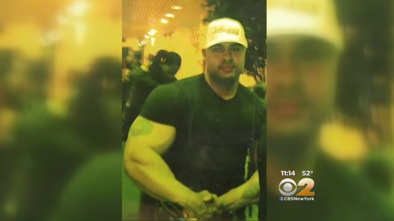 Deadly Bar Brawl - YouTube