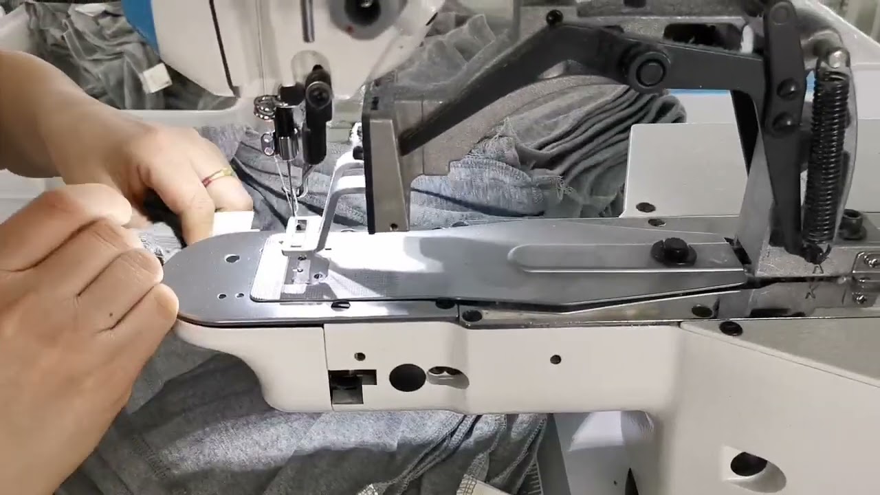 JK-T1900G | Bar tacking machine - “—”pattern - YouTube