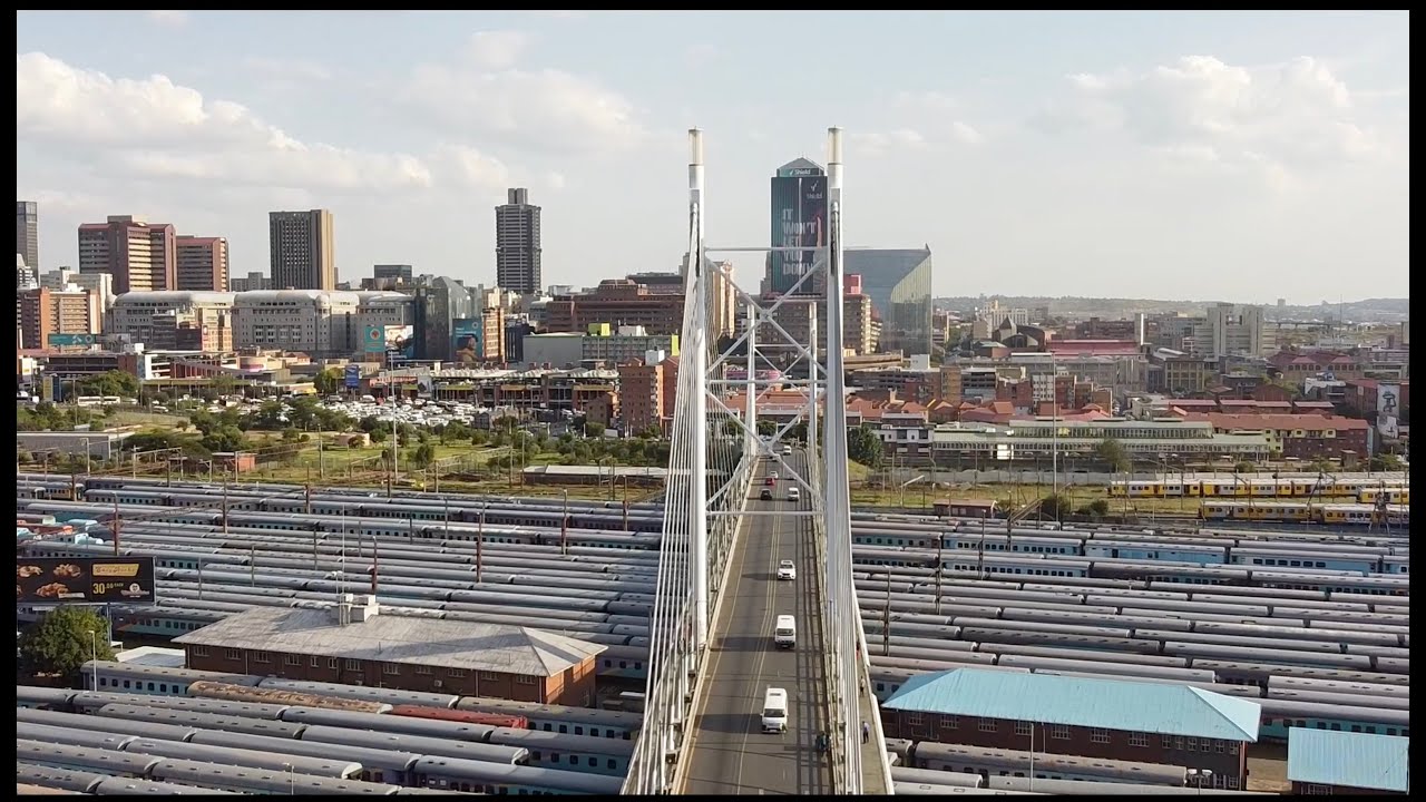 Exploring the Joburg skyline from Braamfontein 🌆 - YouTube