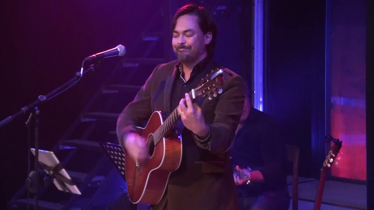 Dave Friends - Half of my heart - YouTube