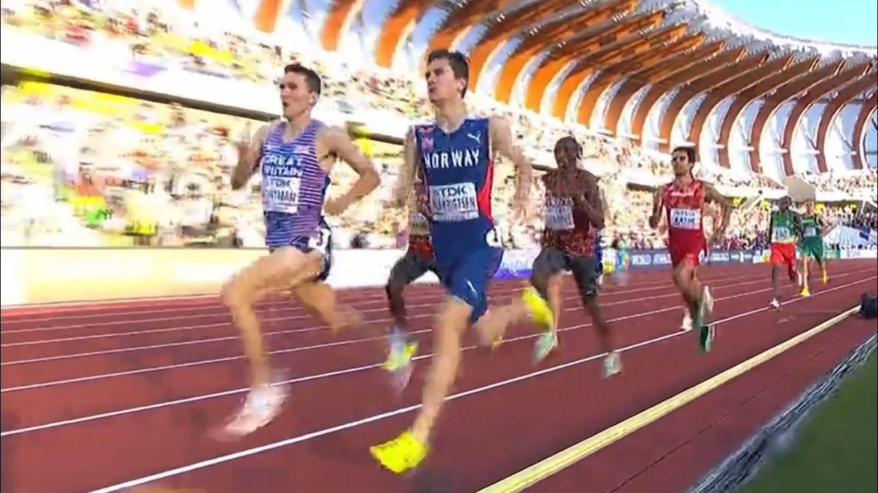 World Championships 1500m Final | Men's Race - YouTube
