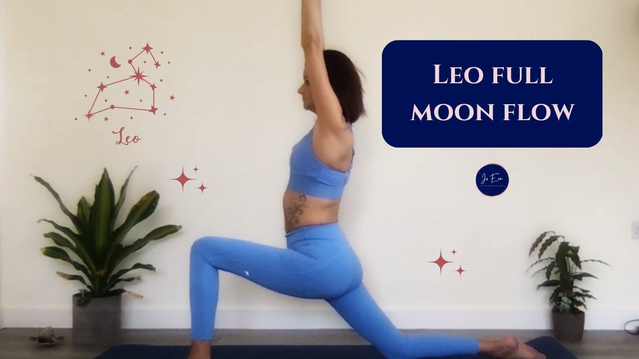 🌕♌️ 30 minute Leo Full Moon Yoga Flow for Beginners ♌️🌕 - YouTube