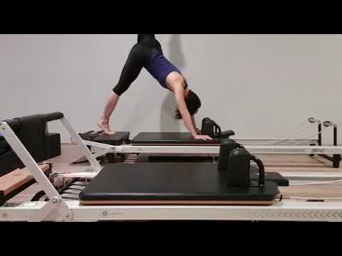 Flying Splits in Pilates Reformer at Soulful Fitness Lane Cove - YouTube