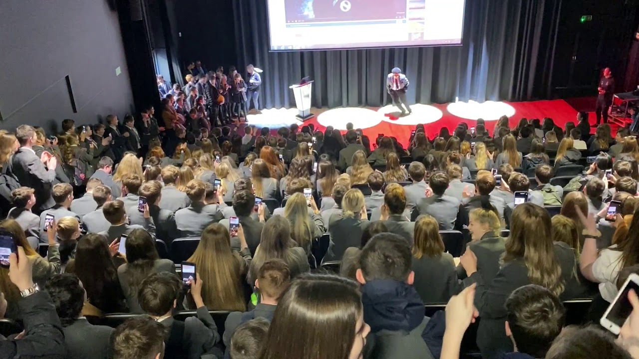 2020 1 Fun Friday - Dance off - YouTube