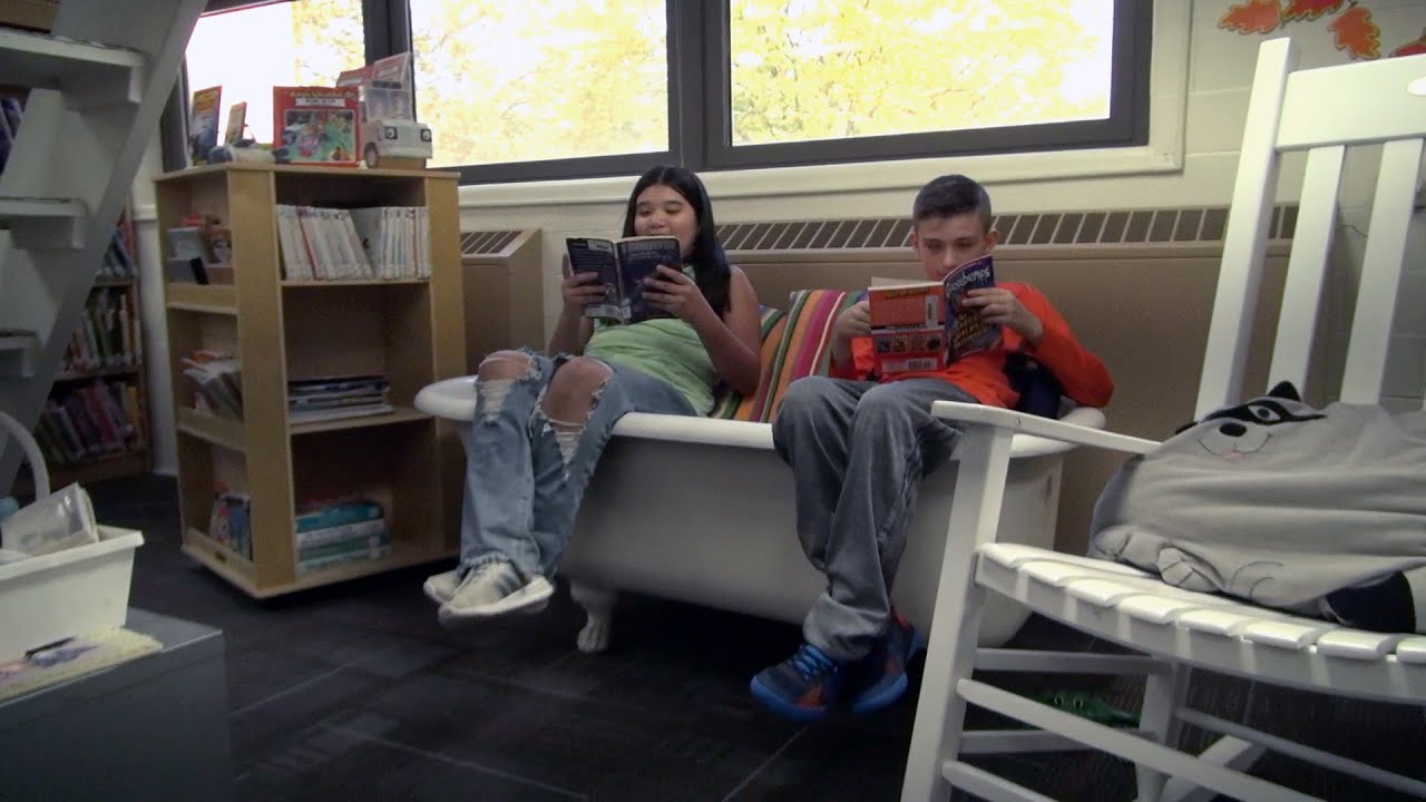 On the Move with Mindy Episode 4 - YouTube