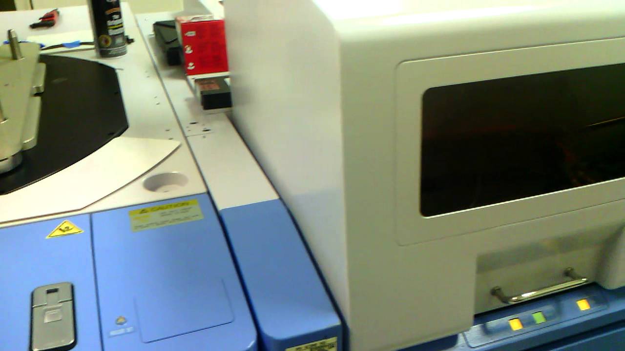 TSK UF300A in operation sorting wafers - YouTube