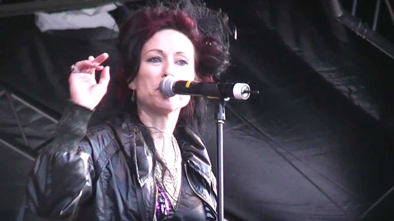 Mad Juana - Is That Enough live - YouTube