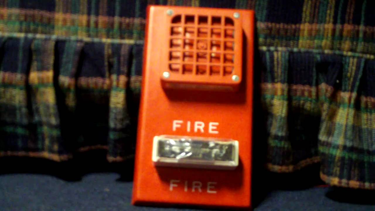 Simplex 4051 And Wheelock RSSP - YouTube